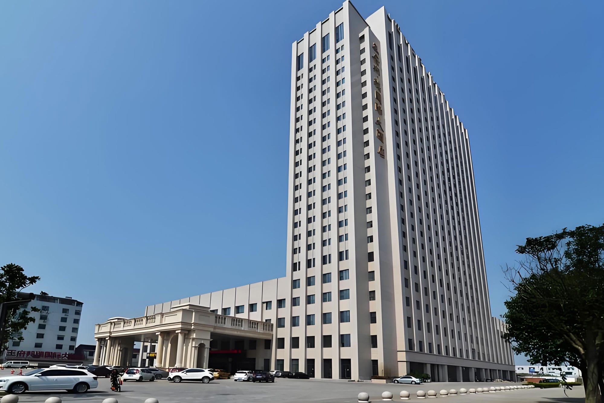 Five-Star Hotel Waterproofing Case -- Yuru Waterproof