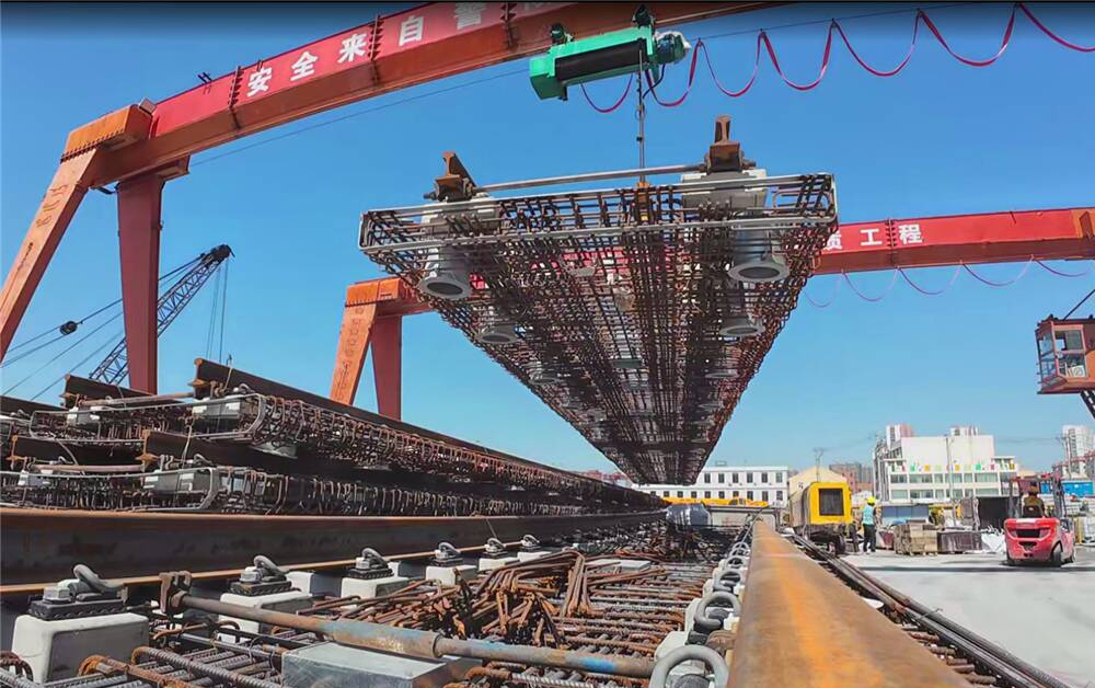 Bridge and Tunnel Polyurea Grouting Material | YURU